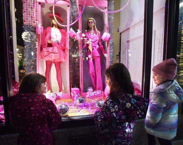 SLIDESHOW: Holiday Happenings in Andover | Gallery | andovertownsman.com