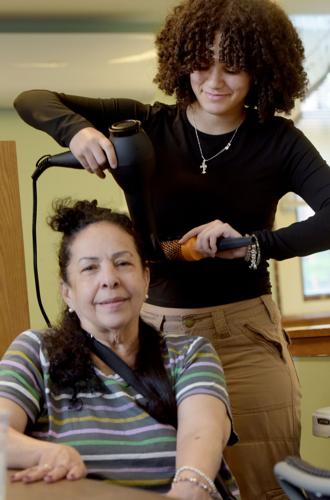 GLTS students bring beauty treatments to seniors | Education ...