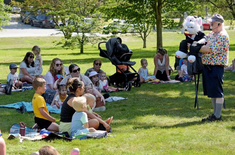 Magic moment on the Common | Lifestyles | andovertownsman.com
