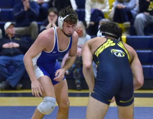 PHOTO SLIDESHOW: Andover Defeats Methuen in Wrestling | Gallery ...
