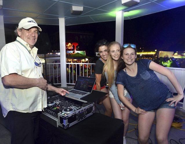 Hundreds drawn to Clown Town fun and games | Lifestyles ...