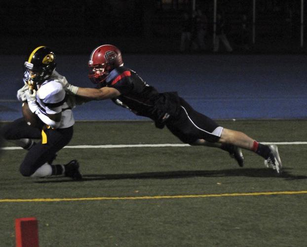 Offense surges against archrival Central Catholic, but Warriors can't ...