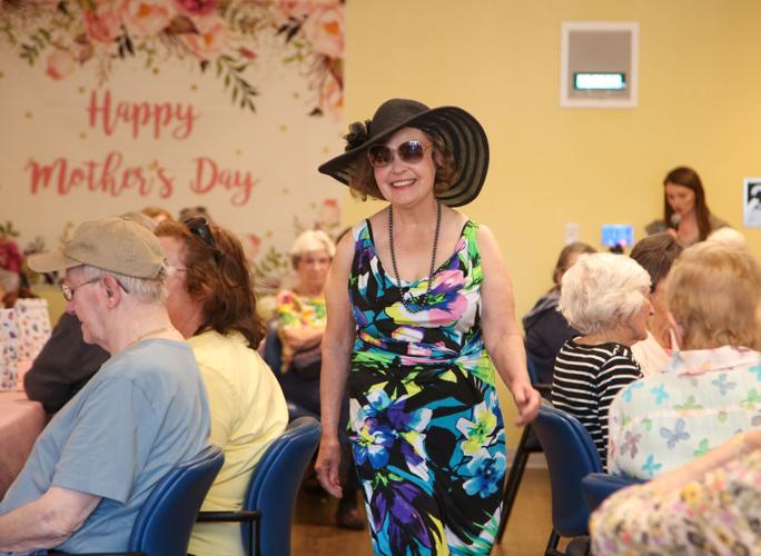 Down the runway for mom | Multimedia | andovertownsman.com