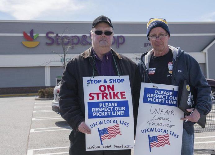 Stop & Shop workers strike | News | andovertownsman.com
