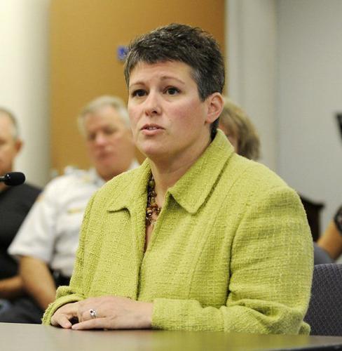 Public weighs in on town manager candidates | Local News ...