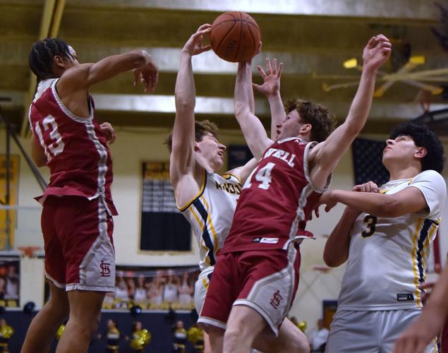 SLIDESHOW: Andover Boys Basketball Action | Gallery | andovertownsman.com