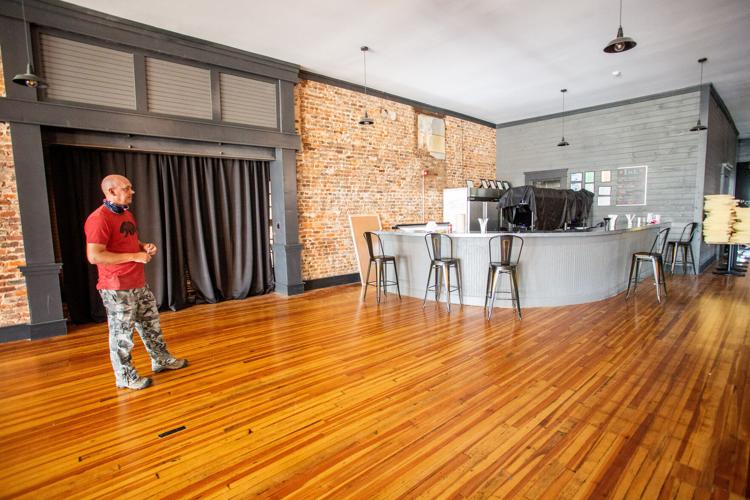 Boswell’s Wings will move to former location of Dega Brewhouse (with ...