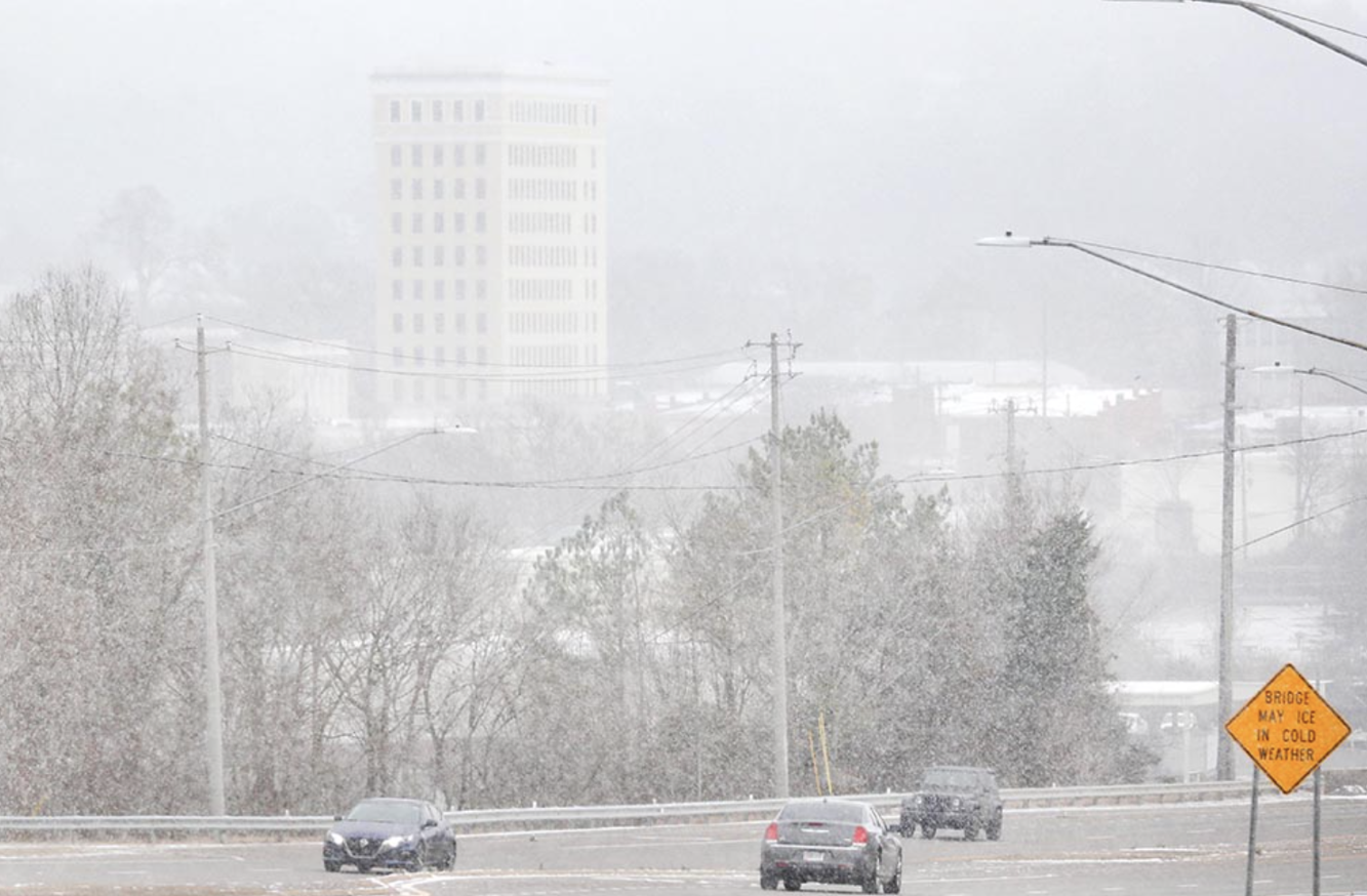 Complicated weather pattern raises travel risk across Calhoun County ...