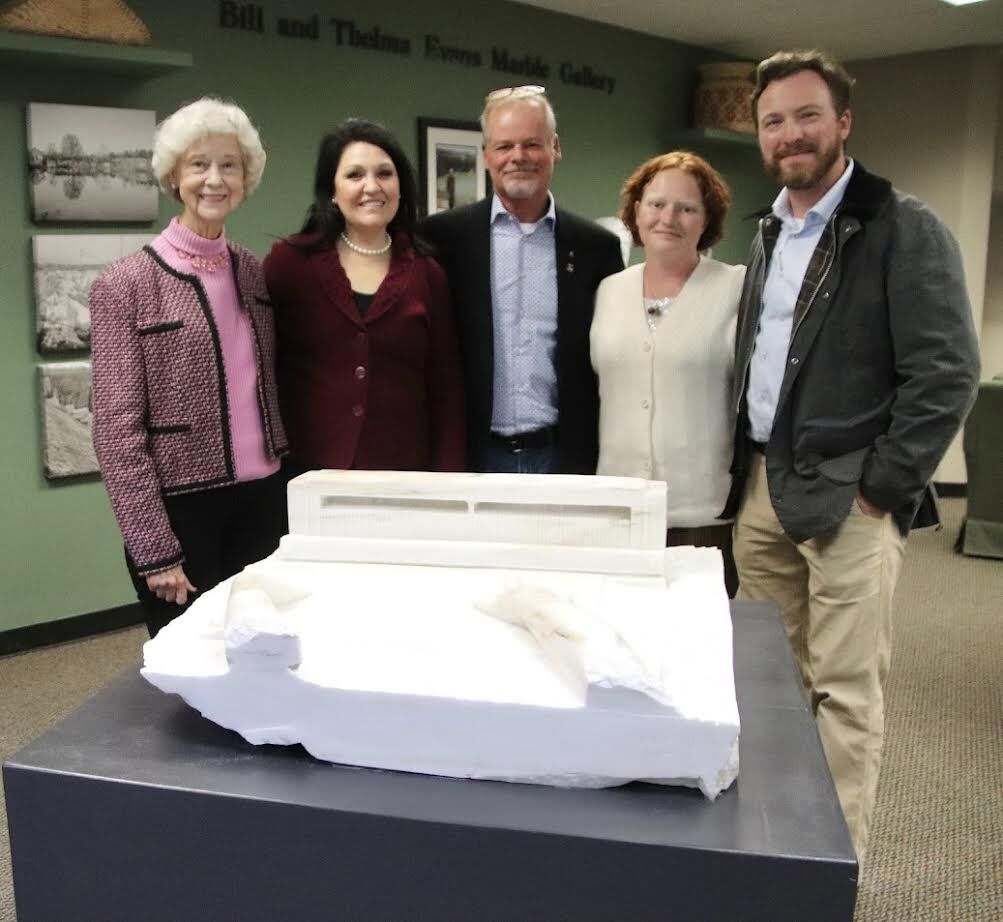 Jennifer and Ben Payton honored by B.B. Comer Memorial Library for ...