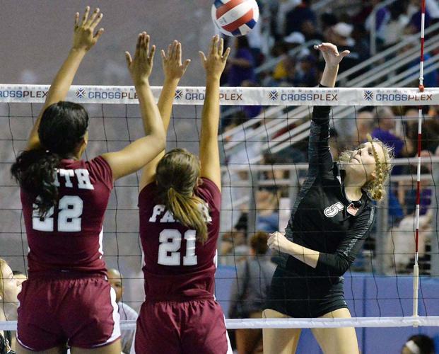Girls State Volleyball Championships Quarterfinal Games | Slideshows ...