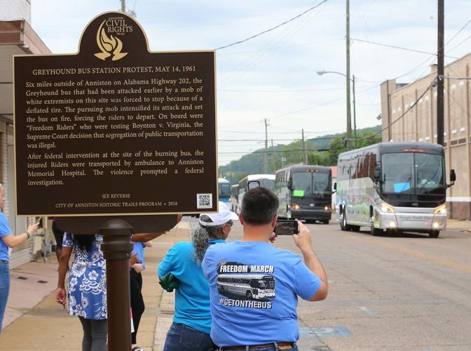 Hundreds march to commemorate 1961 Anniston bus burning | Calhoun ...
