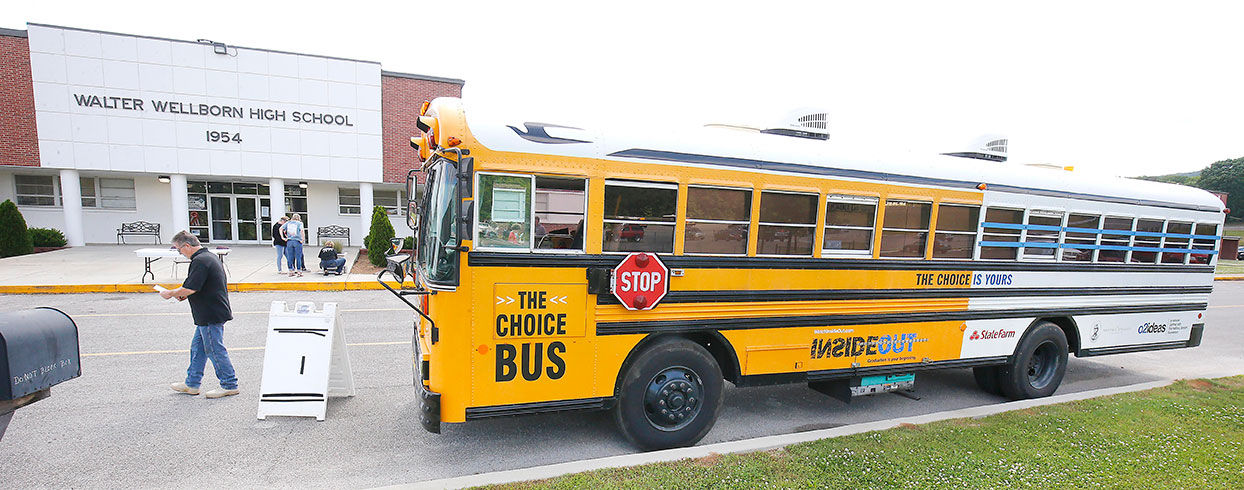 Choice Bus compels Wellborn High students to stay in school | Local ...