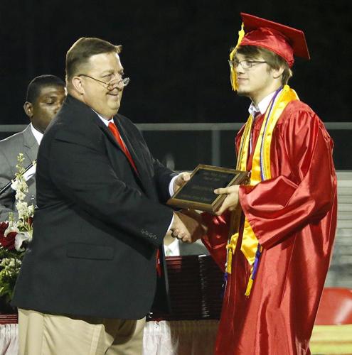 Photo Gallery: Saks High School Graduation | Slideshows | annistonstar.com