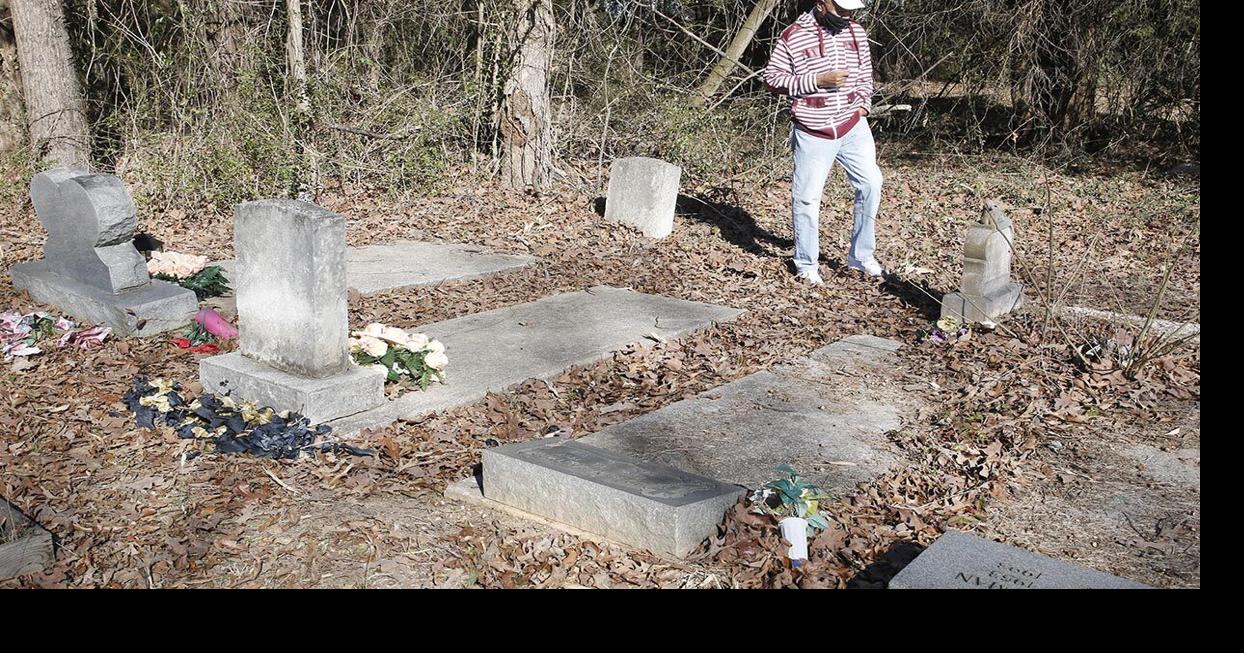 Those buried at Oconee Cemetery in Oxford include white settlers and ...