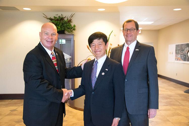 Consul general of Japan in Atlanta visits Lincoln mayor, Honda plant ...