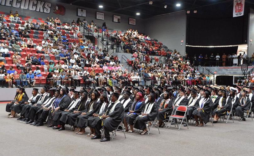 Photo Gallery: Scenes from the Anniston High School graduation Thursday ...