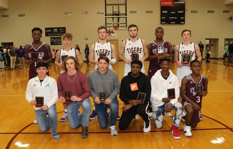 Springville Tigers beat St. Clair County Saints to win county ...