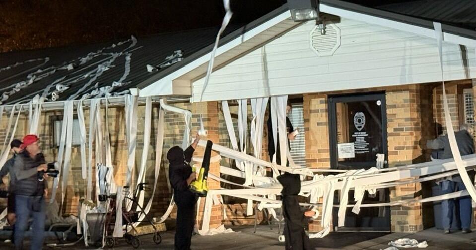 Heflin’s toilet-paper wars make national news | Free | annistonstar.com