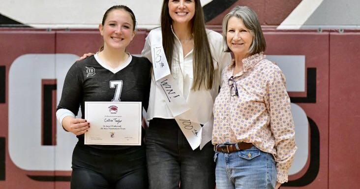 MILESTONE WIN: Donoho celebrates Taylor's 100th coaching victory ...