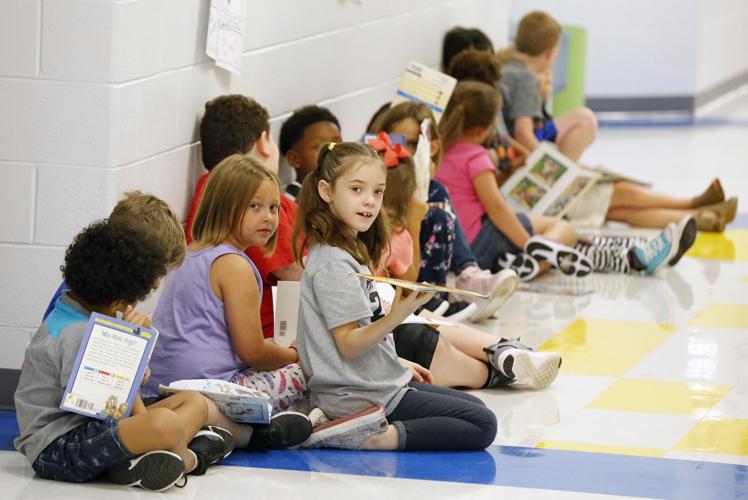 Photos: First Day of School at Kitty Stone Elementary in Jacksonville ...