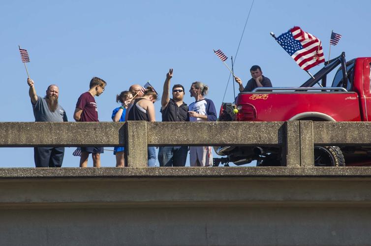 Photos: Freedom Convoys passes through area | Slideshows | annistonstar.com