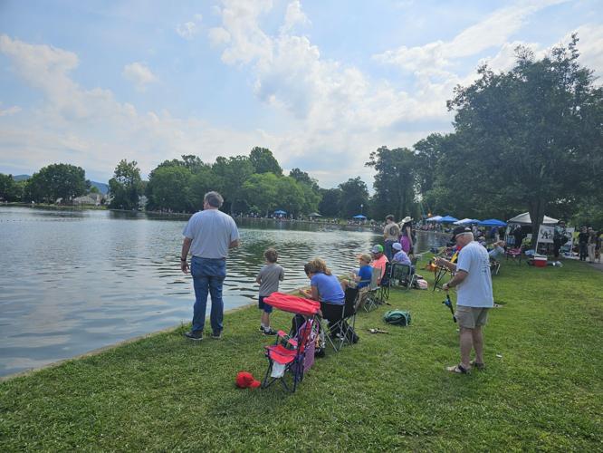 Oxford lake celebrates tiny anglers in annual kids fishing rodeo ...