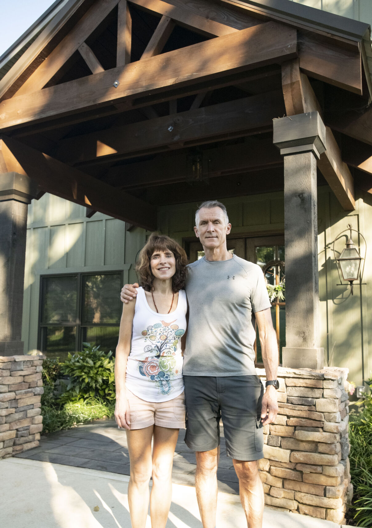 Rustic meets artistic in Darin and Tracy Sims’ barndominium | Home ...