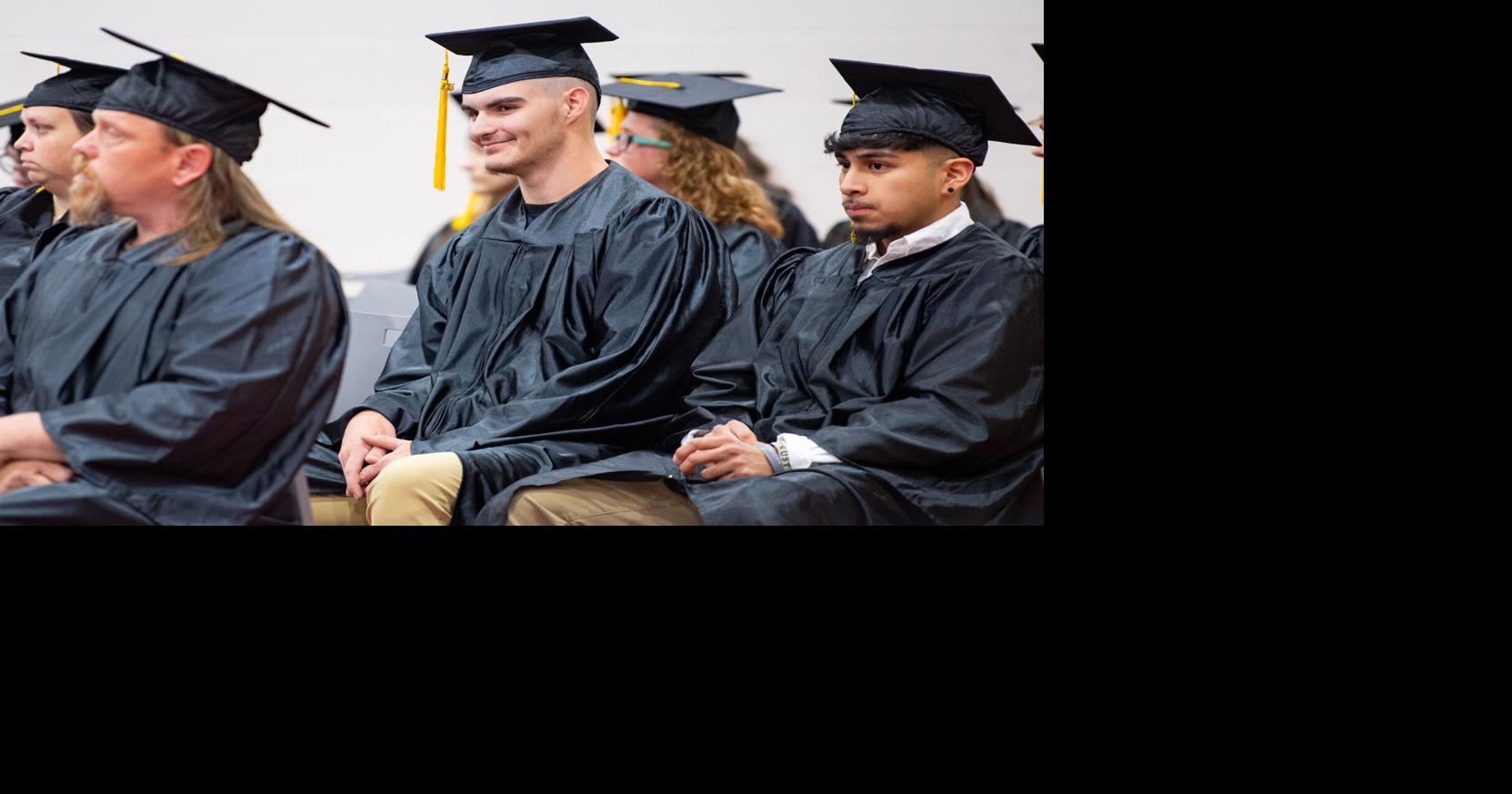 35 students receive GED or high school diplomas at Gadsden State ...