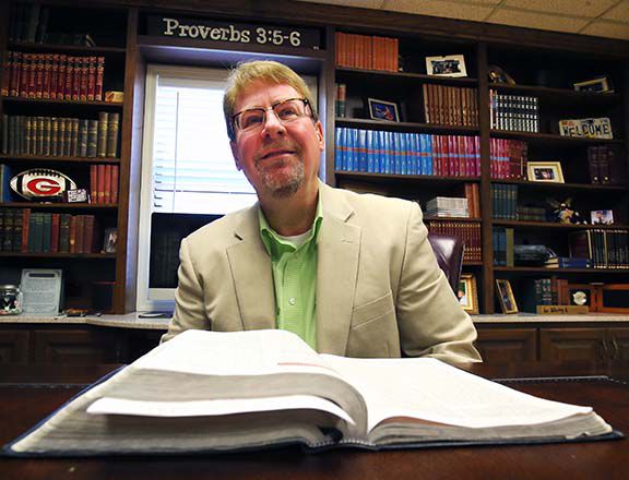 New pastor begins a new legacy at Hill Crest Baptist Church | Faith ...