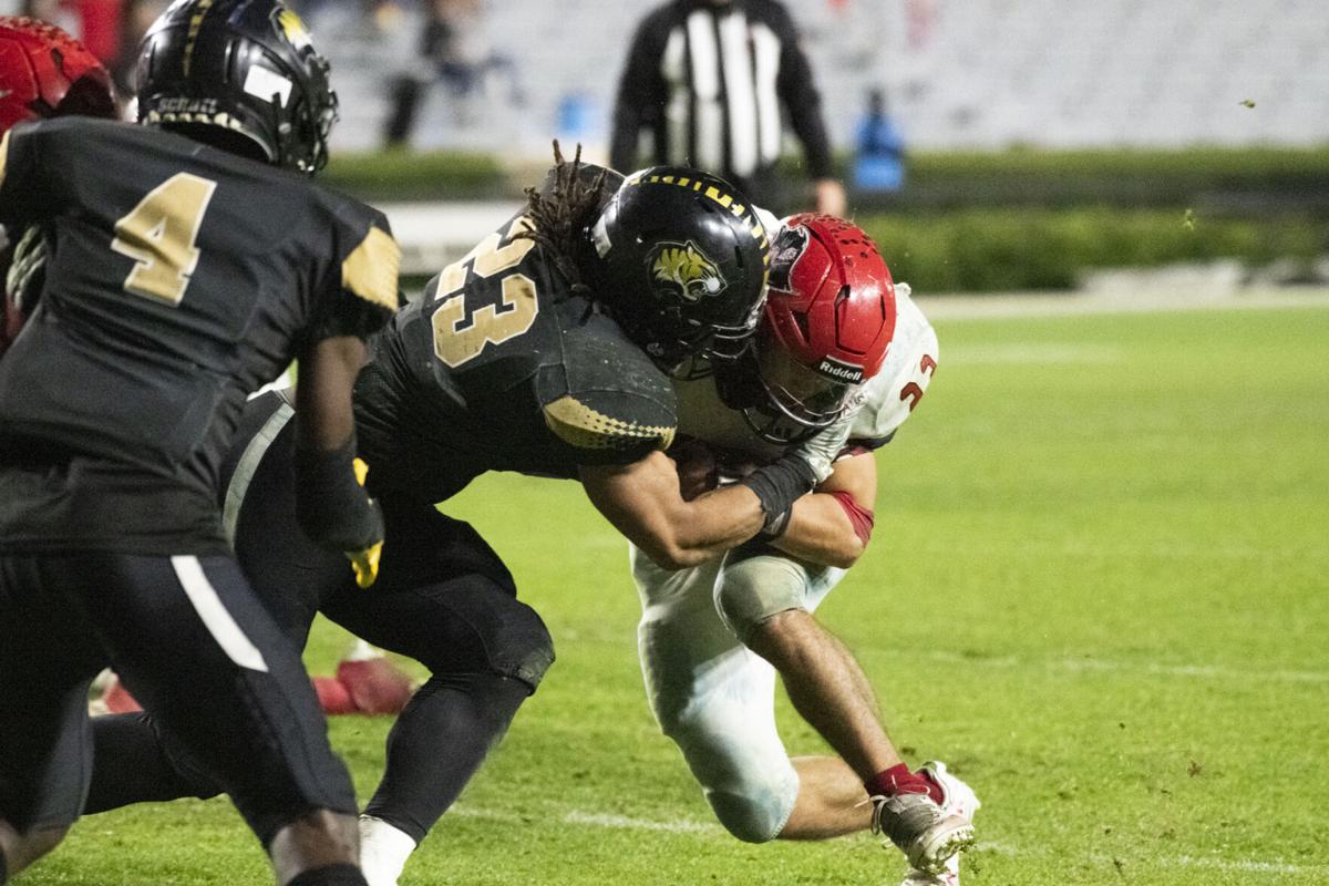 B.B. Comer star Harris' state finals total: 180 rushing yards, 15 ...