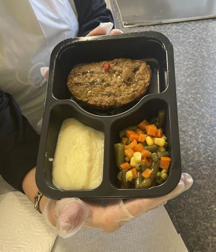Delivering hot meals to seniors a major operation | Calhoun County ...