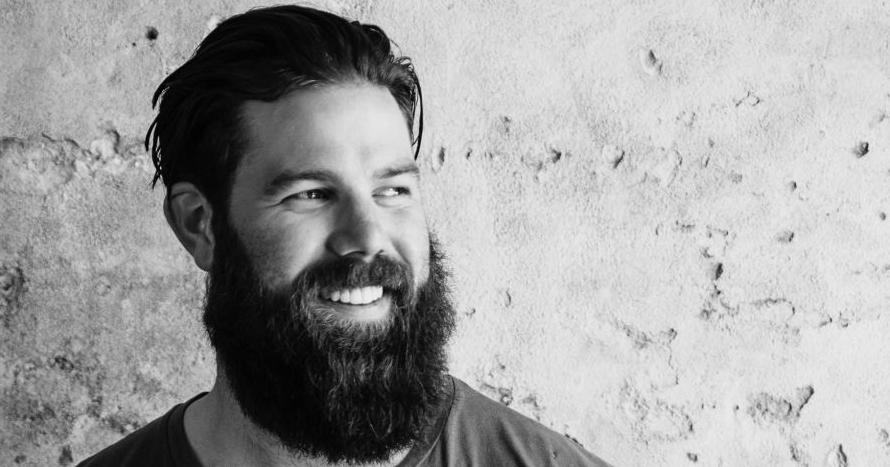 Jordan Davis’ beard and country career keep growing | Music ...