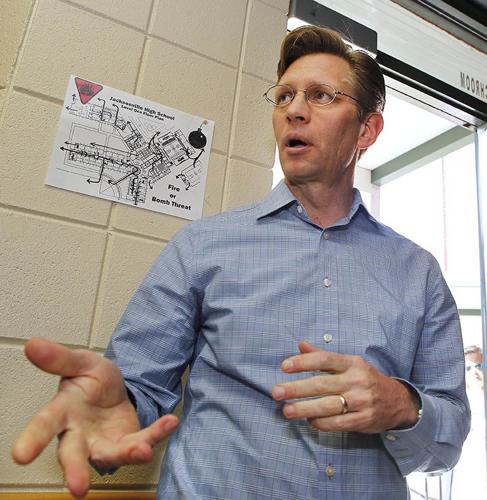 Photos: Alabama State School Superintendent Eric Mackey at Jacksonville ...