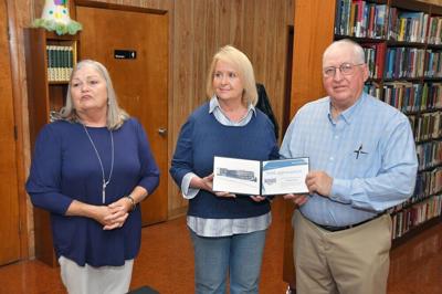 Group recognizes Ranburne mayor, town clerk as ‘heroes’ | Cleburne ...