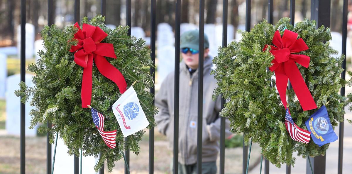 Wreath Laying Ceremony | Slideshows | annistonstar.com