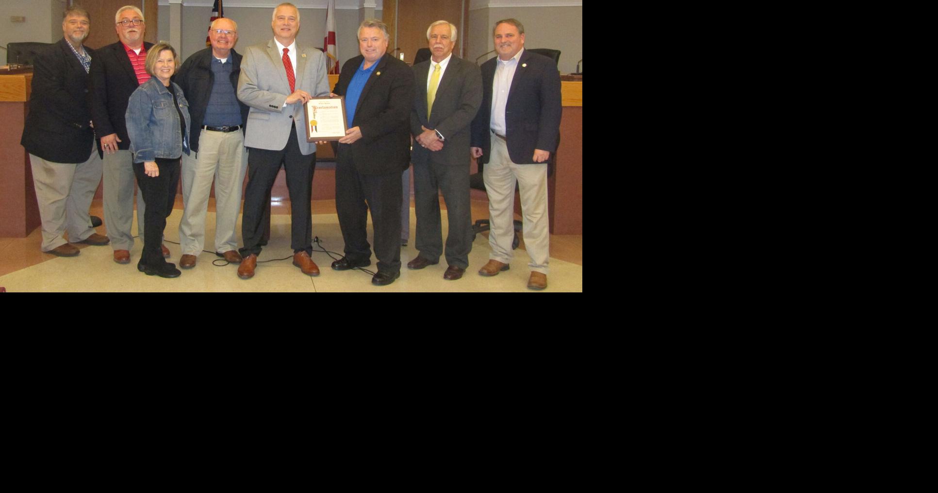 Oxford City Council honors former superintendent Goodwin | Oxford ...