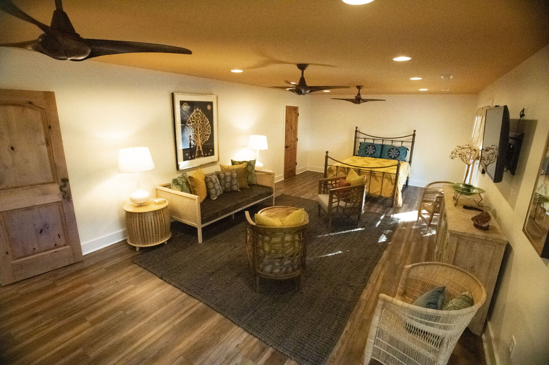 Rustic meets artistic in Darin and Tracy Sims’ barndominium | Home ...