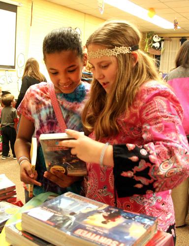 Kitty Stone Elementary Celebrates Read Across America | Slideshows ...