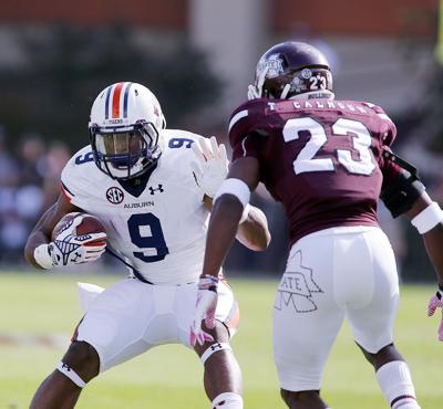 Auburn football: Patiently learning, Roc Thomas sees role expand ...