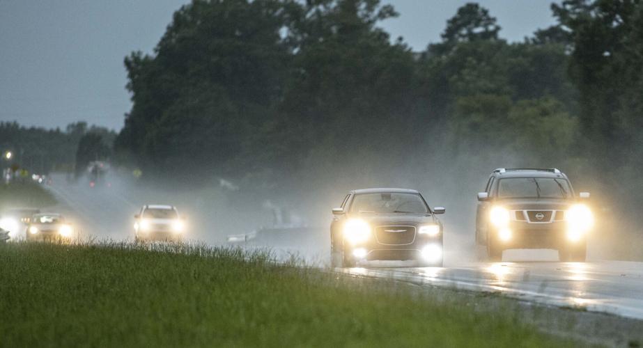 Photos: Rainy Commute | Slideshows | annistonstar.com