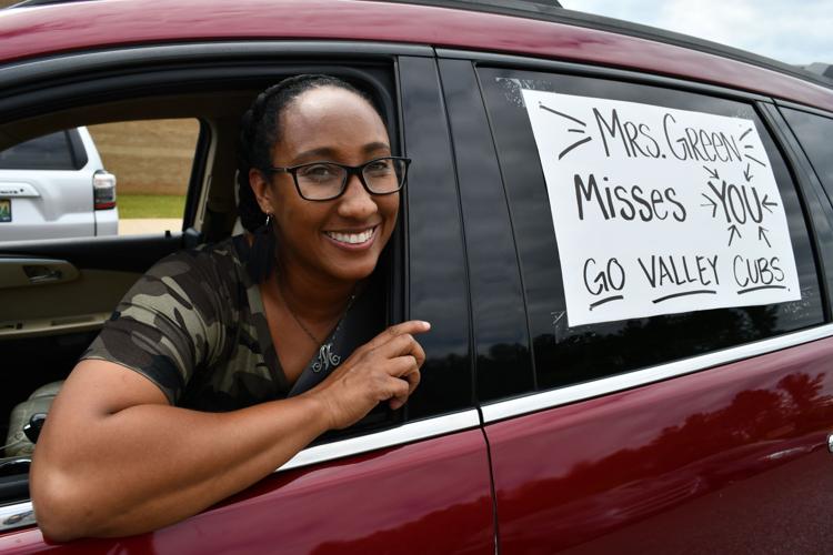 Alexandria Elementary School Teacher Parade | Slideshows | annistonstar.com