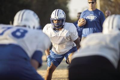 STEPPING UP: Sophomore embraces leadership role for Bulldogs defense ...