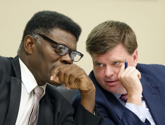 Photos; Anniston City Council Meeting | News | annistonstar.com