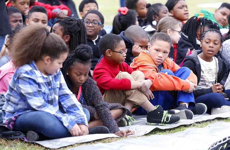 Golden Springs Elementary hosts officials for tour of school’s garden ...