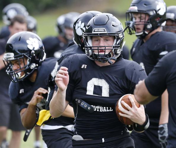 Photos; Wellborn High Football Practice | Slideshows | annistonstar.com