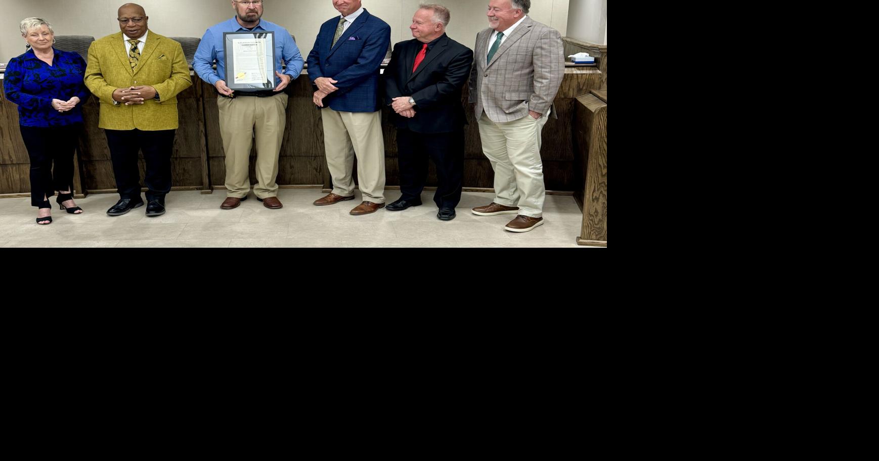 Calhoun County Commission honors Sheriff Wade for his service | News ...