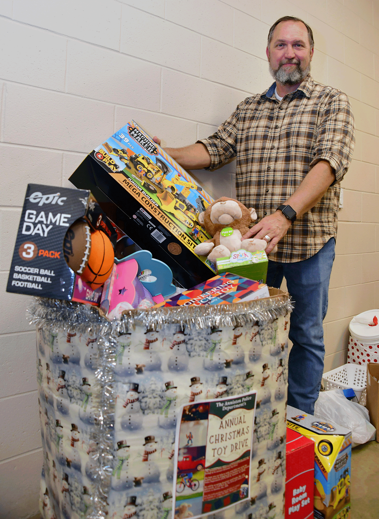 Anniston police putting together Christmas toy drive | Anniston ...