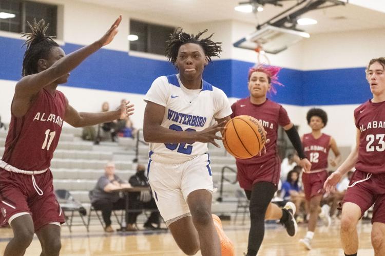 Photos: Alabama School for the Deaf vs. Winterboro - Boys High School ...
