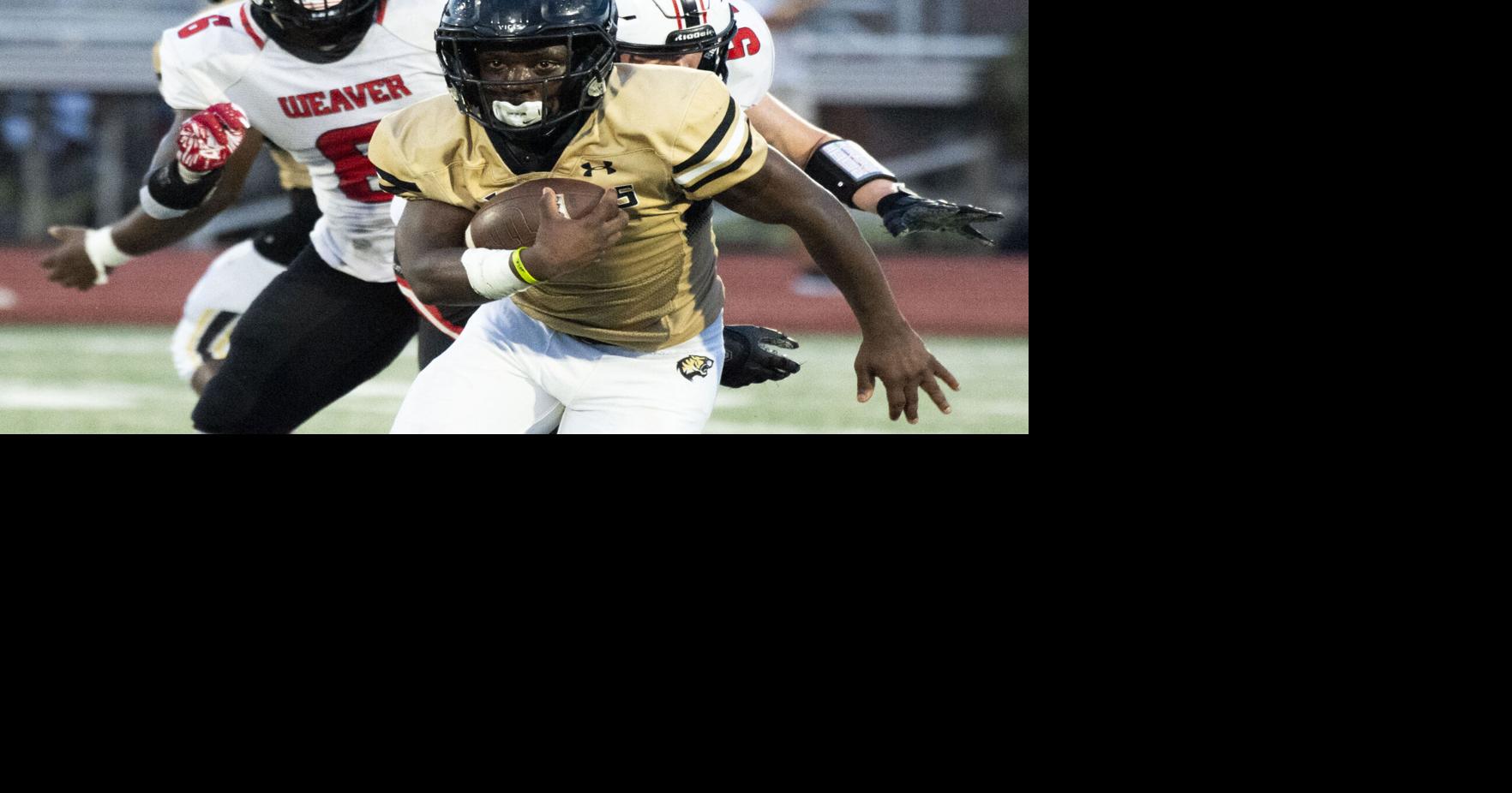 Photos: B.B. Comer hosts Weaver, Elmore Co. for preseason football ...