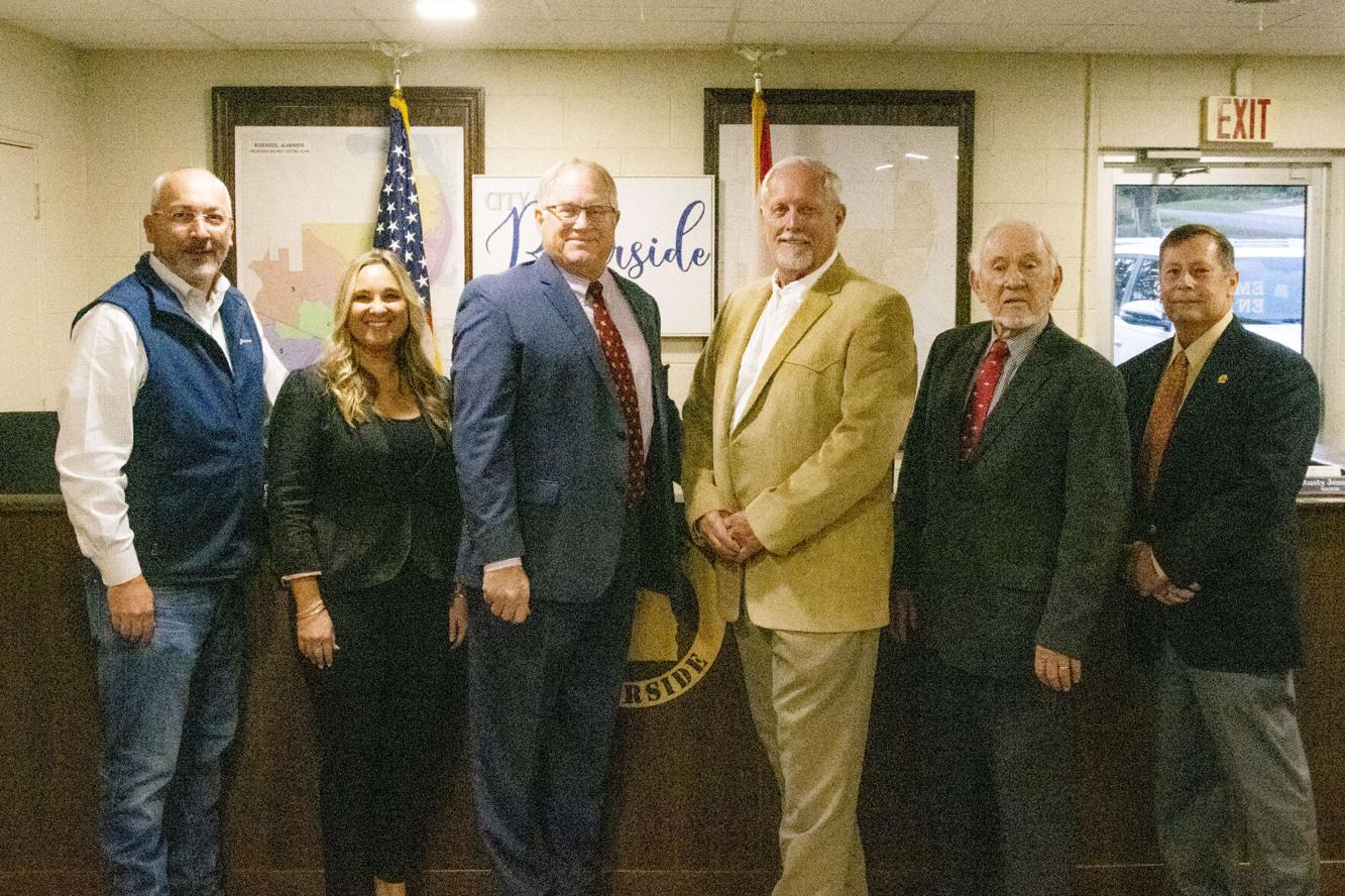 Riverside City Council announces Police Chief Rick Oliver will retire ...
